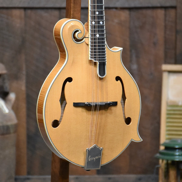 Bourgeois M5F F-Style Mandolin With Case - Banjo Ben's General Store