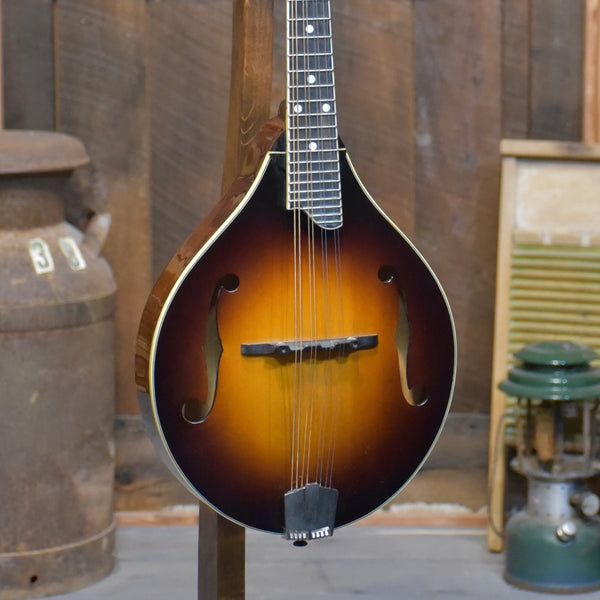 Pre-Owned Eastman MD505/CS A-Style Mandolin With Case - Banjo Ben's ...