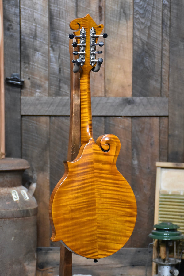 Northfield F5S Honey Wide-Nut F-Style Mandolin With Case - Banjo Ben's ...