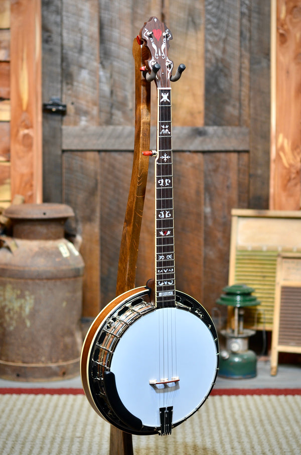 Gold Tone Mastertone™ “Bluegrass Heart” Béla Fleck Signature Banjo wit ...