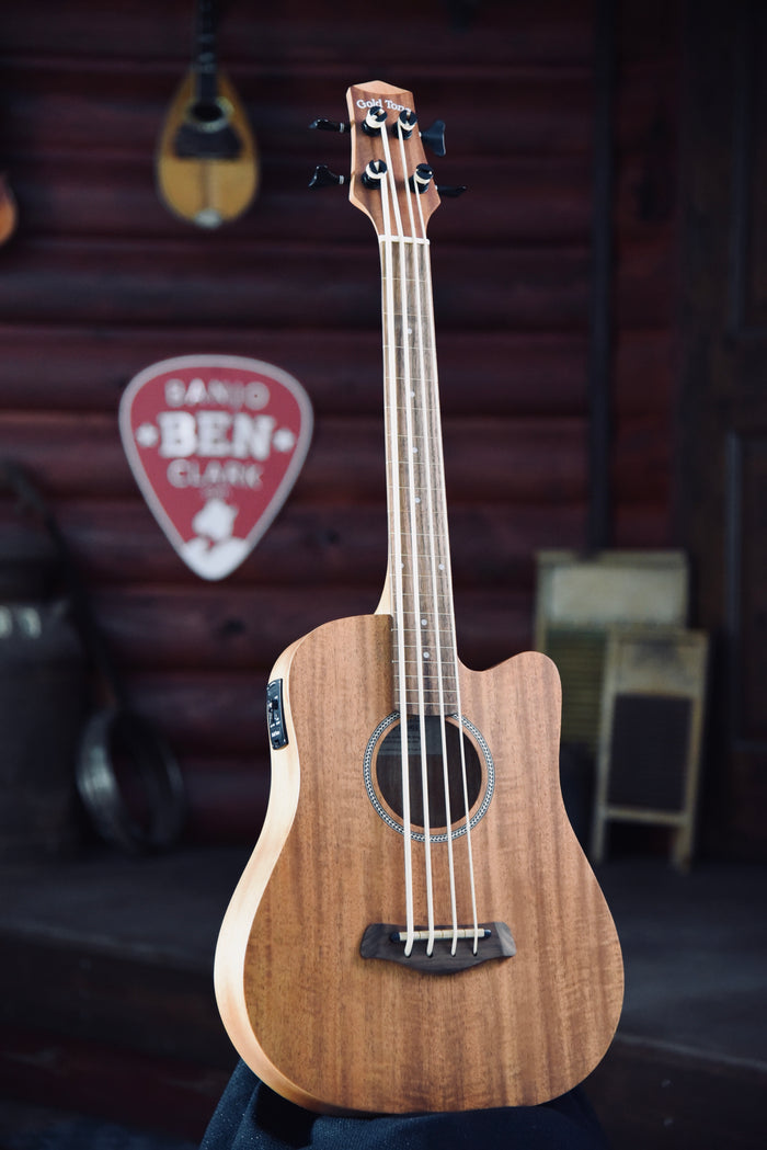 Basses - Banjo Ben's General Store