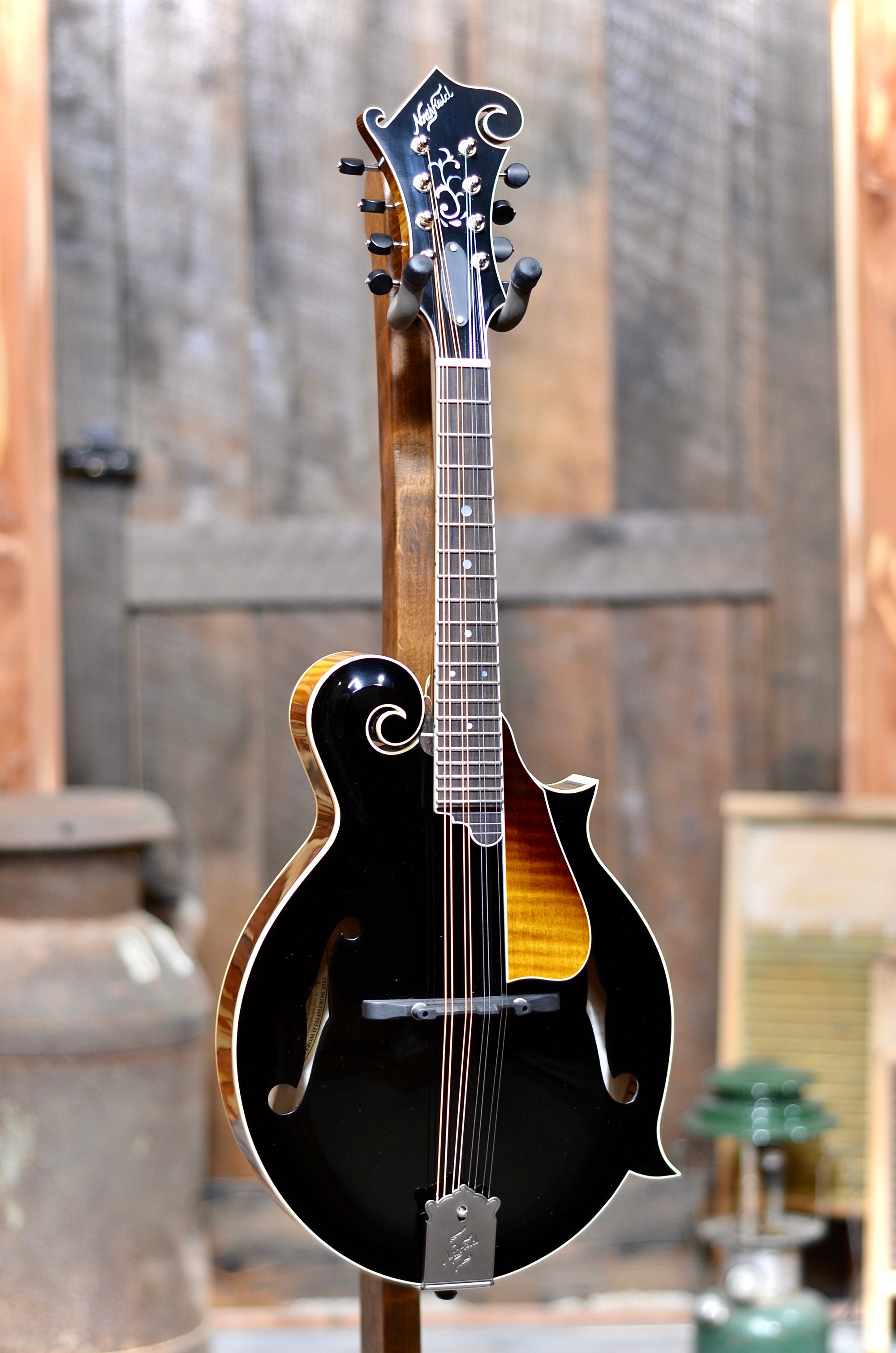 Northfield Big Mon Black Top Wide Nut F-Style Mandolin With Case ...