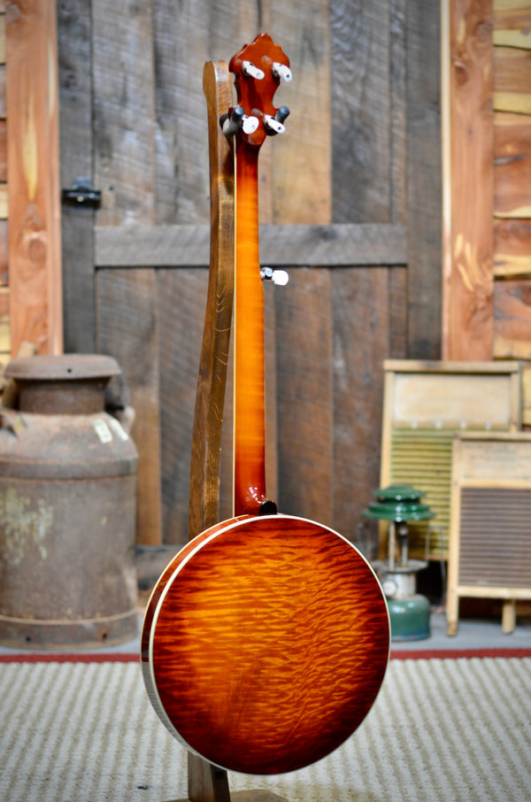 Pre-Owned Recording King RK-Elite-85 Maple Bluegrass Banjo With Case ...