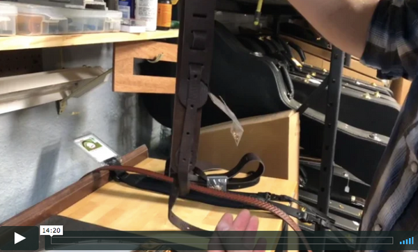 Levy's Cradle Banjo Strap with Sheepskin Pad (Black or Brown) - Banjo ...